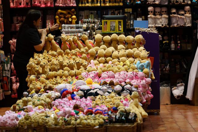 30 Best Markets in Dubai: Best Street & Flea Markets! | OneVasco Blog