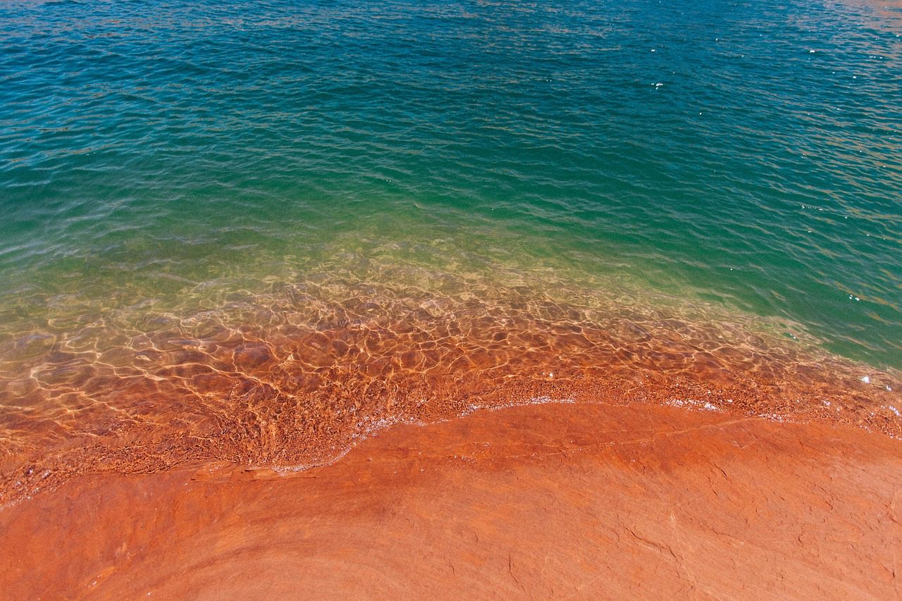 Beaches in Russia– Best Spots for Relaxation & Water Activities