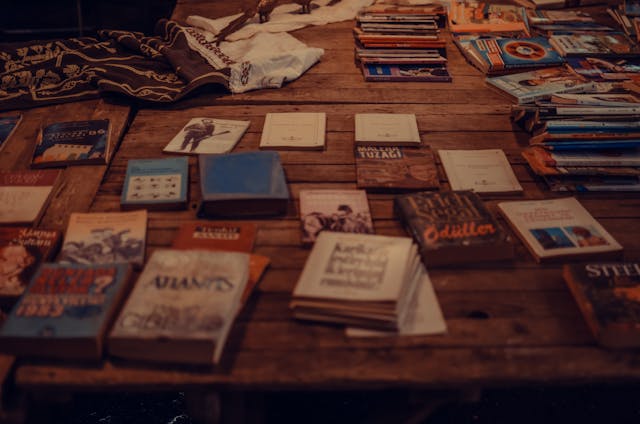 30 Best Markets in Canada: Best Street & Flea Markets! | OneVasco Blog